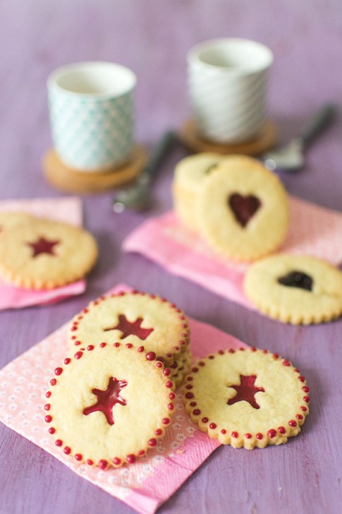 Recette de Biscuits sablés décorés {Déco-Cutter Mastrad} | Recettes ...